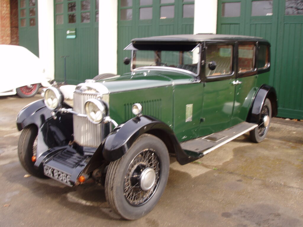 Sunbeam 16 six-light Saloon – The Motor Shed