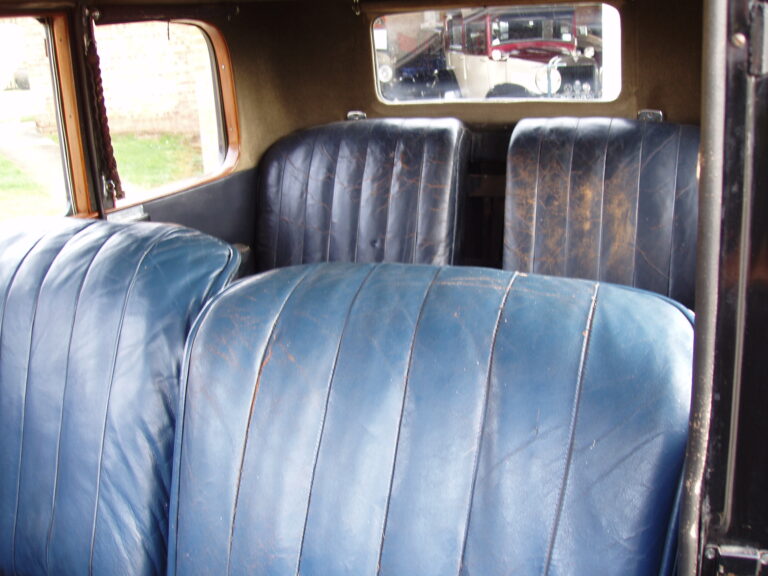 Austin 18 Carlton saloon – The Motor Shed
